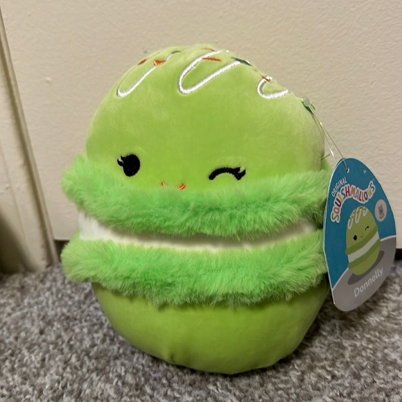 Squishmallows | Toys | Squishmallow Rare Donnelly The Green Macaron Nwt ...